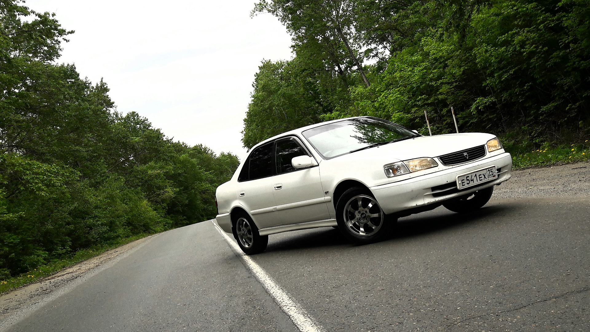 Toyota Corolla (110) 1.6 бензиновый 1997 | 4a-ge на DRIVE2