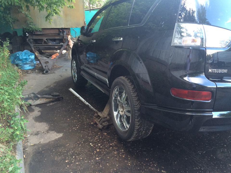 Жидкие подкрылки задних арок — Сообщество «Mitsubishi Outlander и ...