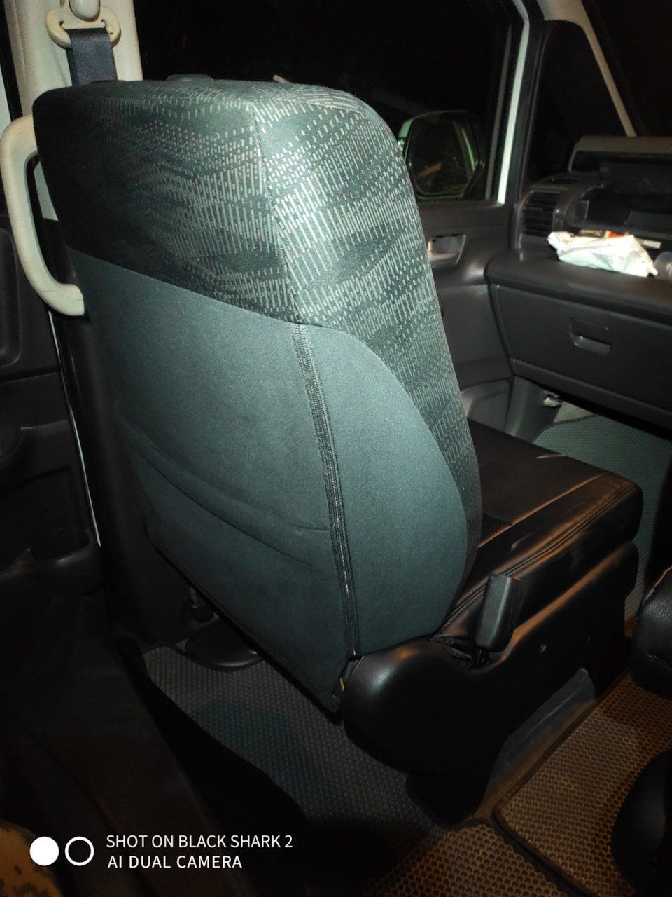 Чехлы — Honda Stepwgn (4G), 2 л, 2013 года | аксессуары | DRIVE2