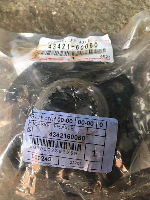 4342160060 СТУПИЦА ПЕРЕДНЯЯ FLANGE. TOYOTA LEXUS | Запчасти на DRIVE2