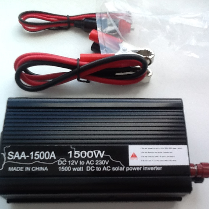 Инвертор 12/220, 1500W и зарядник для аккумулятора — Chevrolet Niva (1G), 1,7 л, 2014 года ...