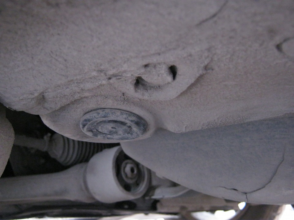 Заглушка технологического отверстия в кузове — Skoda Fabia Combi Mk1, 1 ...