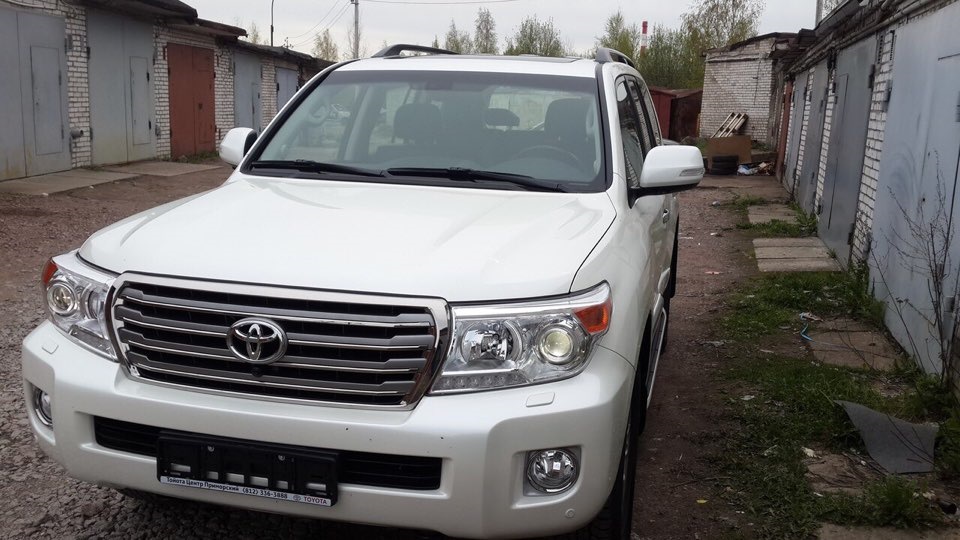 Toyota Land Cruiser 200 дизельный 2014 | на DRIVE2