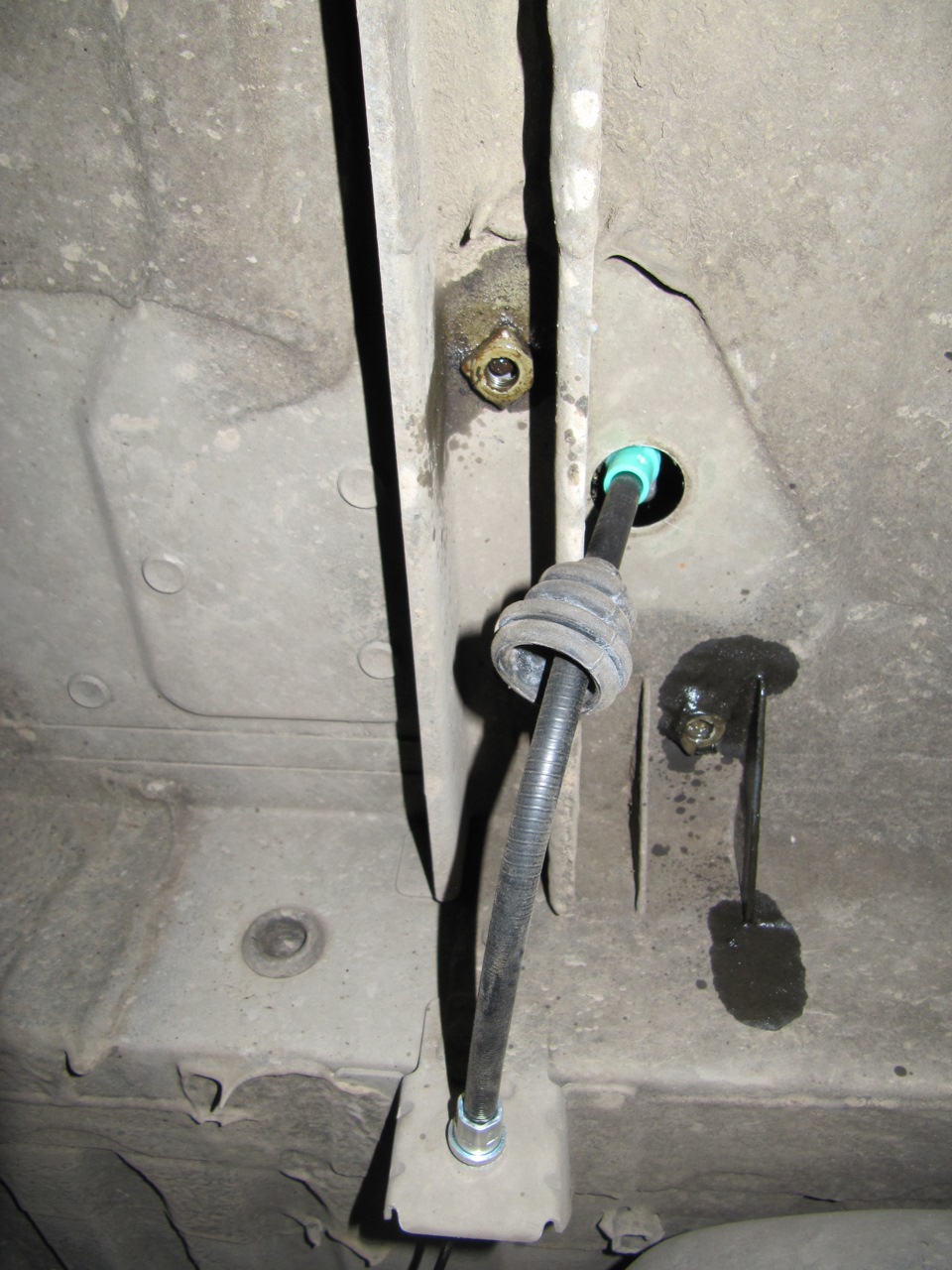 Замена тросика ручника + Переобувка на зиму + наклейка Д2! — Renault ...