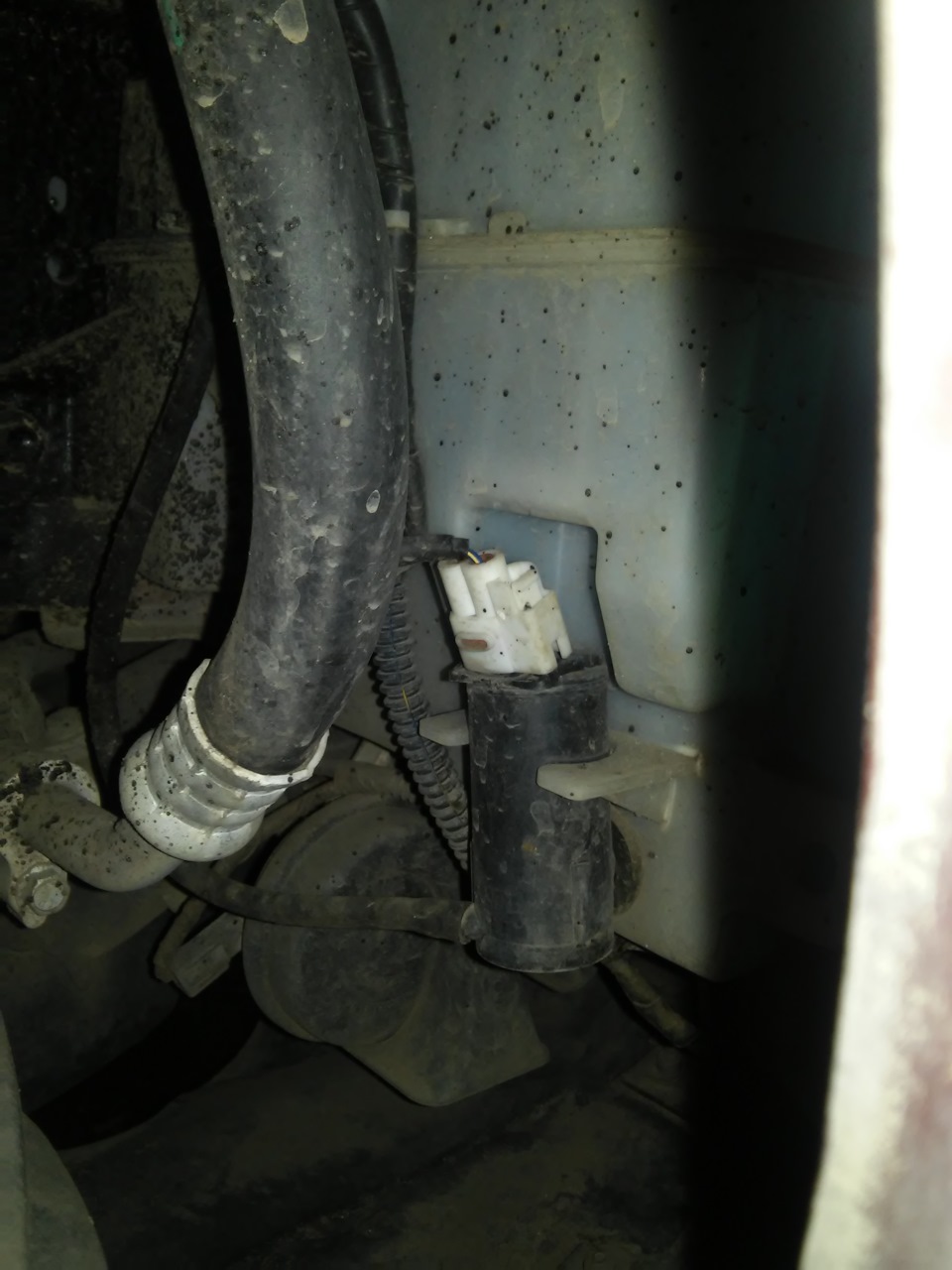 Модернизация омывателя — FAW Besturn B50, 1,6 л, 2012 года | тюнинг | DRIVE2