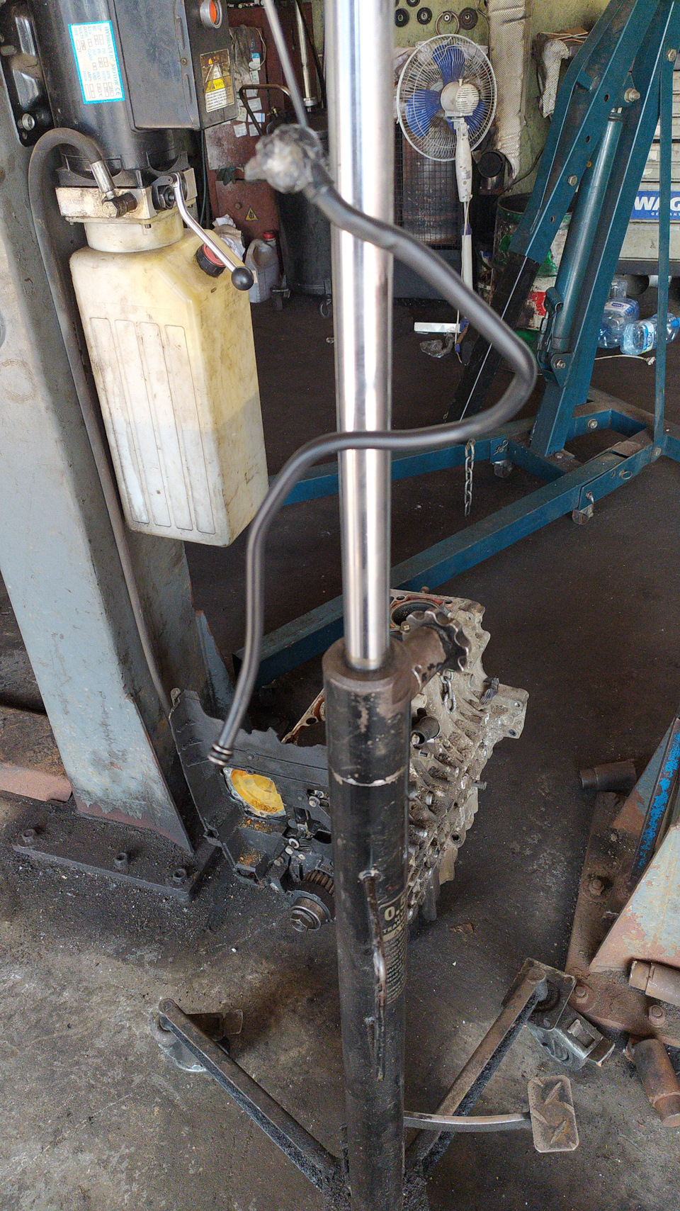 Замена амортизаторов и сайлентблоков Superb — Skoda Superb Mk2, 1,8 л ...