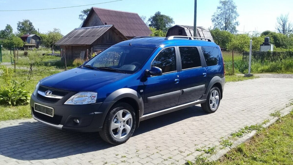 Lada Largus Cross 1.6 бензиновый 2019 | на DRIVE2