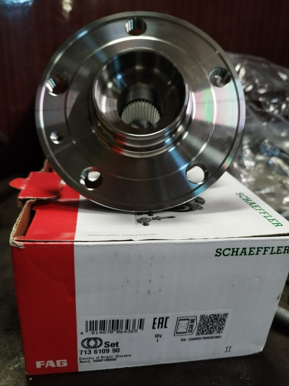 Замена ступичного подшипника Fag — Skoda Octavia A7 Mk3, 1,4 л, 2014 ...