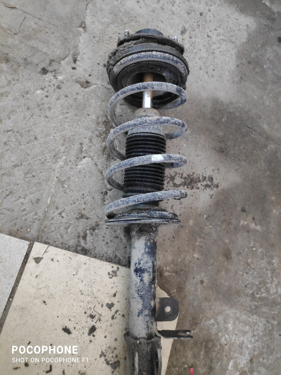 Замена задних амортизаторов. — Chevrolet Lacetti 5D, 1,6 л, 2007 года ...