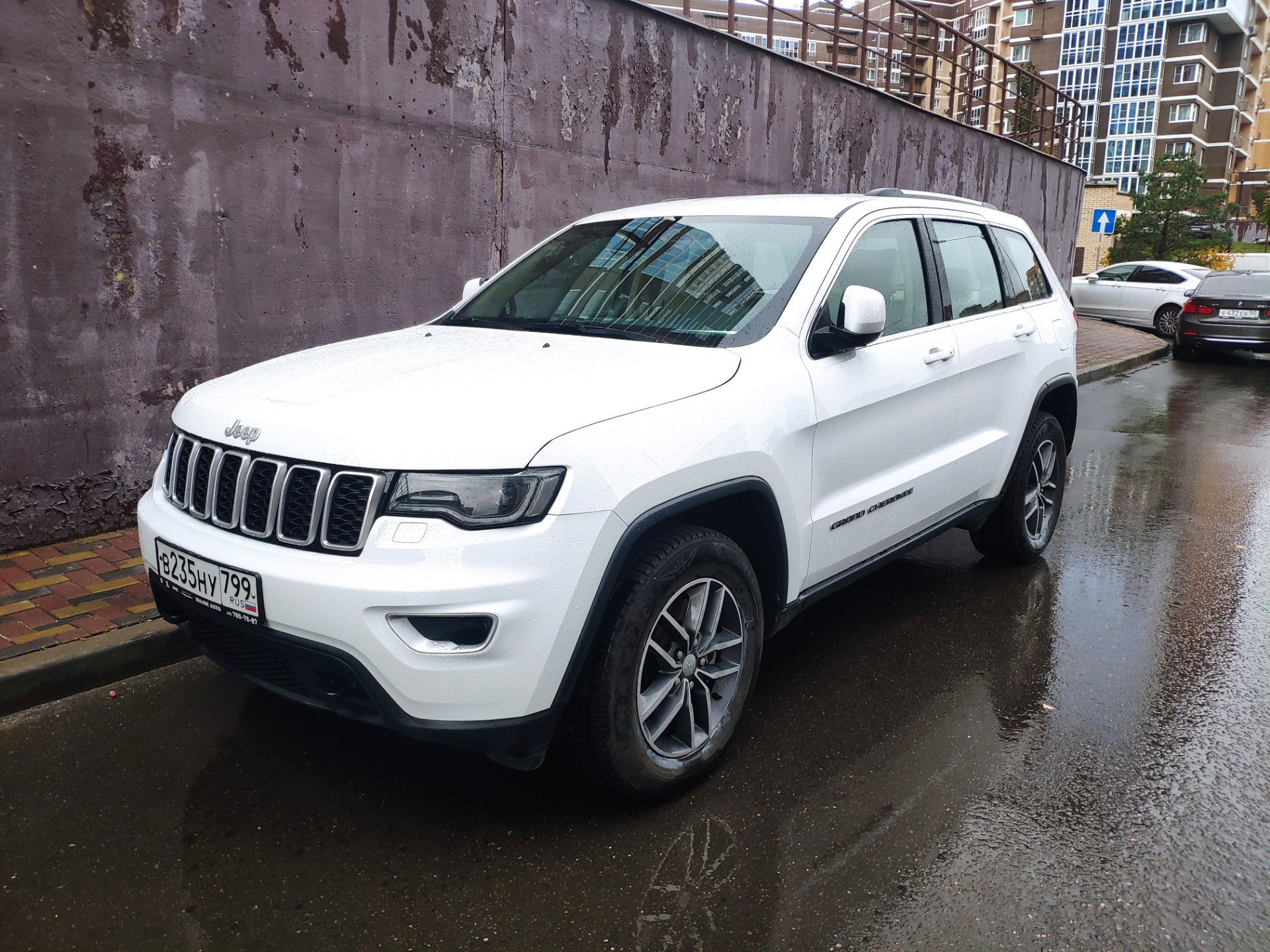 Тот редкий момент, когда он чистый — Jeep Grand Cherokee (WK2), 3 л ...
