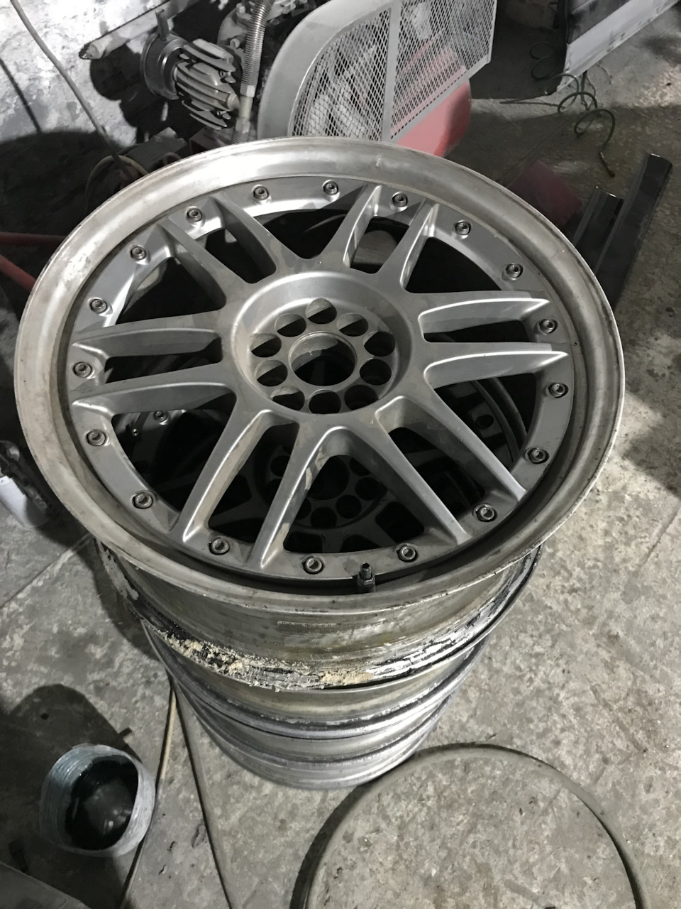 Oz Racing F1 Cup ET30 — Audi S6 (C4), 2,2 л, 1995 года | колёсные диски ...