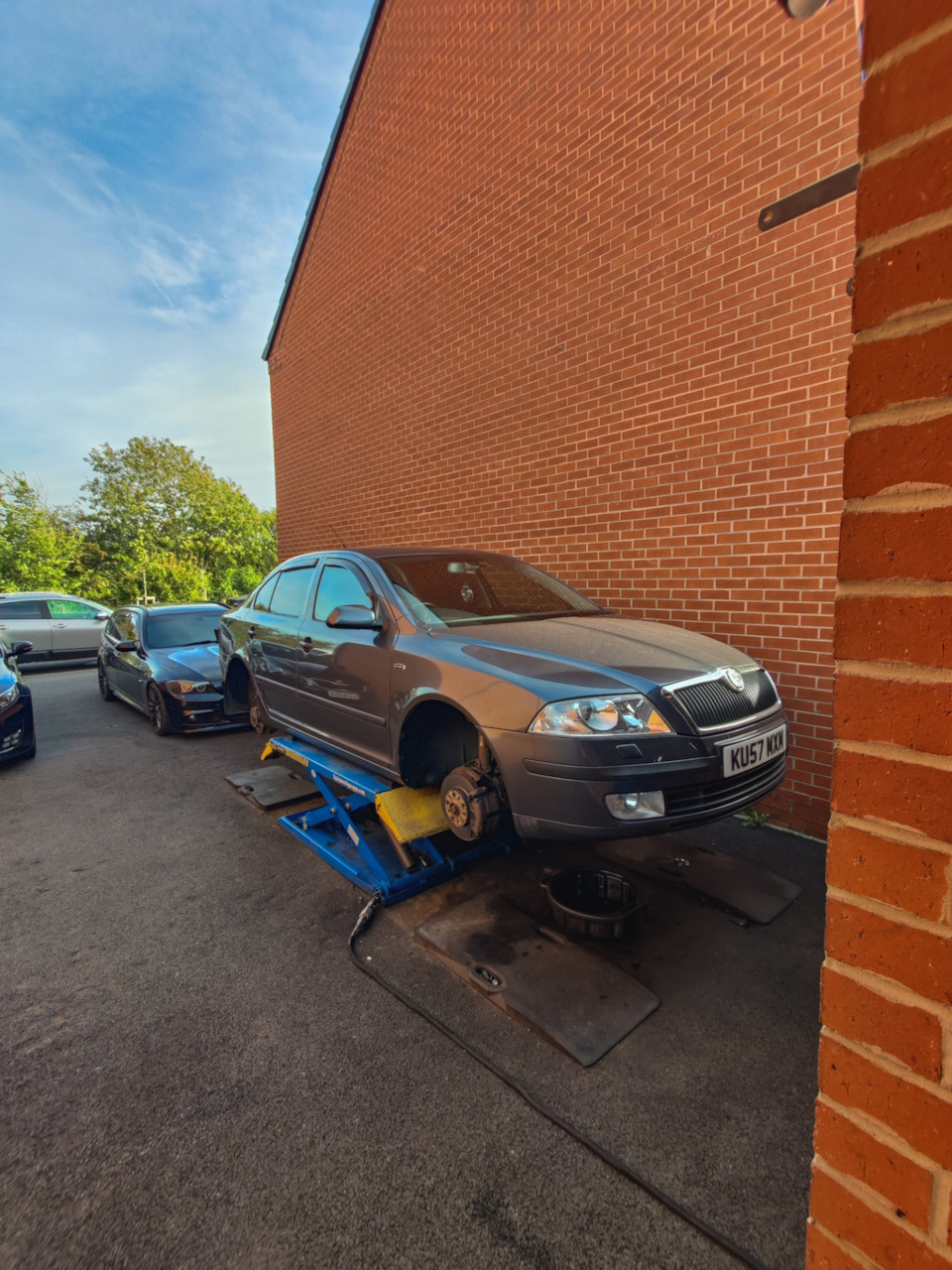 Тормозные диски, ТО и Шпильки — Skoda Octavia A5 Mk2, 2 л, 2007 года ...