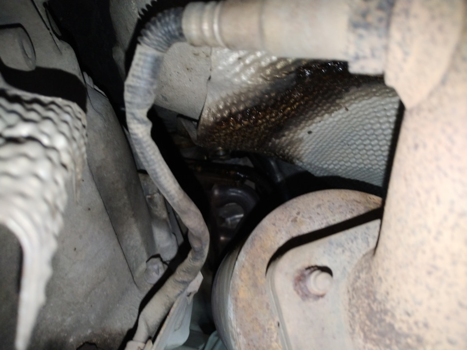 Потеря гаек приемной трубы глушителя — BMW 1 series (E81/E87), 2 л ...