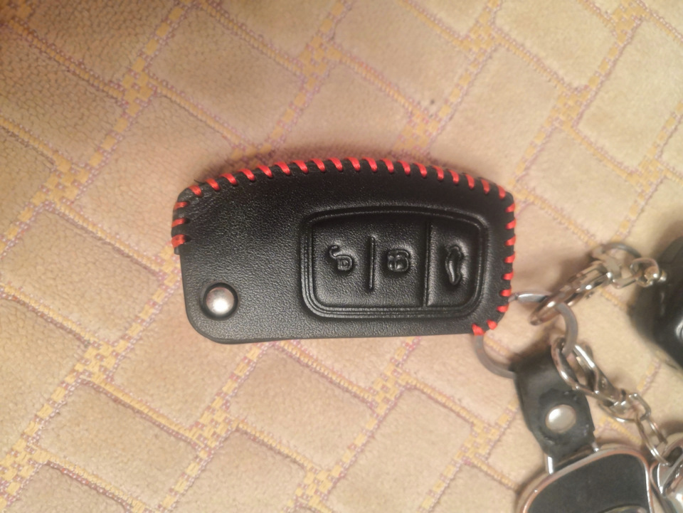 Чехол для ключа — Ford Focus Sedan II, 1,8 л, 2008 года | аксессуары ...