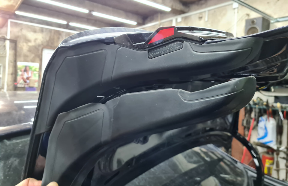 Замена задних фонарей BMW G30 на рестайлинговые — BMW 5 series (G30), 2 ...