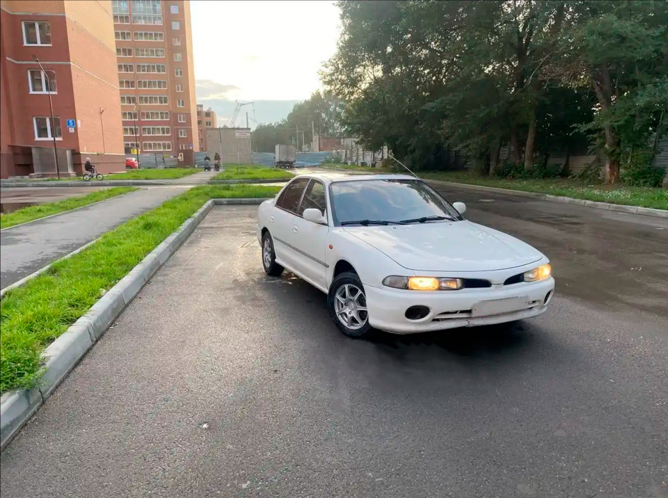 Знакомство — Mitsubishi Galant (7G), 1,8 л, 1996 года | покупка машины ...