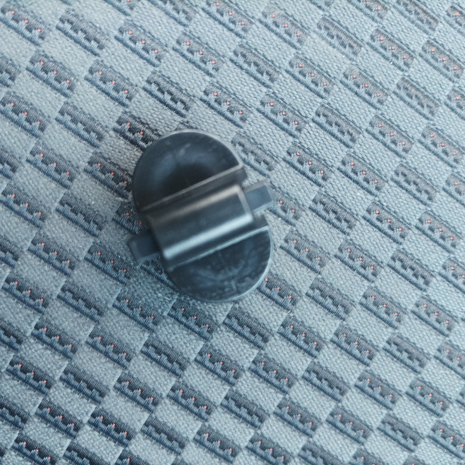 Мелочь — Toyota RAV4 (III), 2 л, 2010 года | аксессуары | DRIVE2