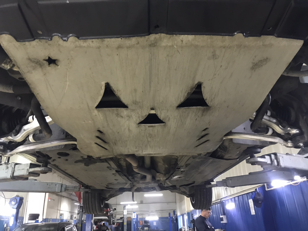 ТО#7 Замена нижних рычагов и прав.пов.кулака — Audi A4 (B7), 2 л, 2006 ...