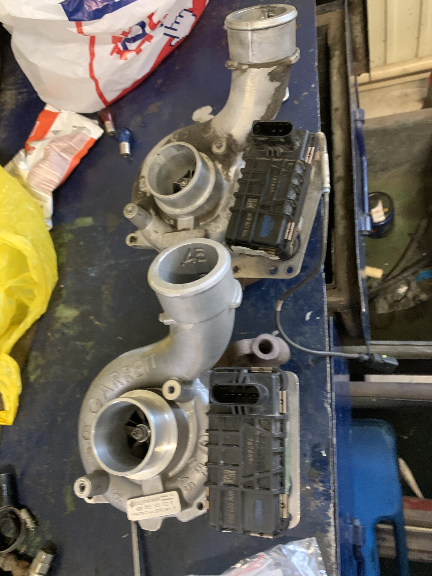 Замена балки крепления раздатки и турбины 😄 — Volkswagen Touareg (1G ...