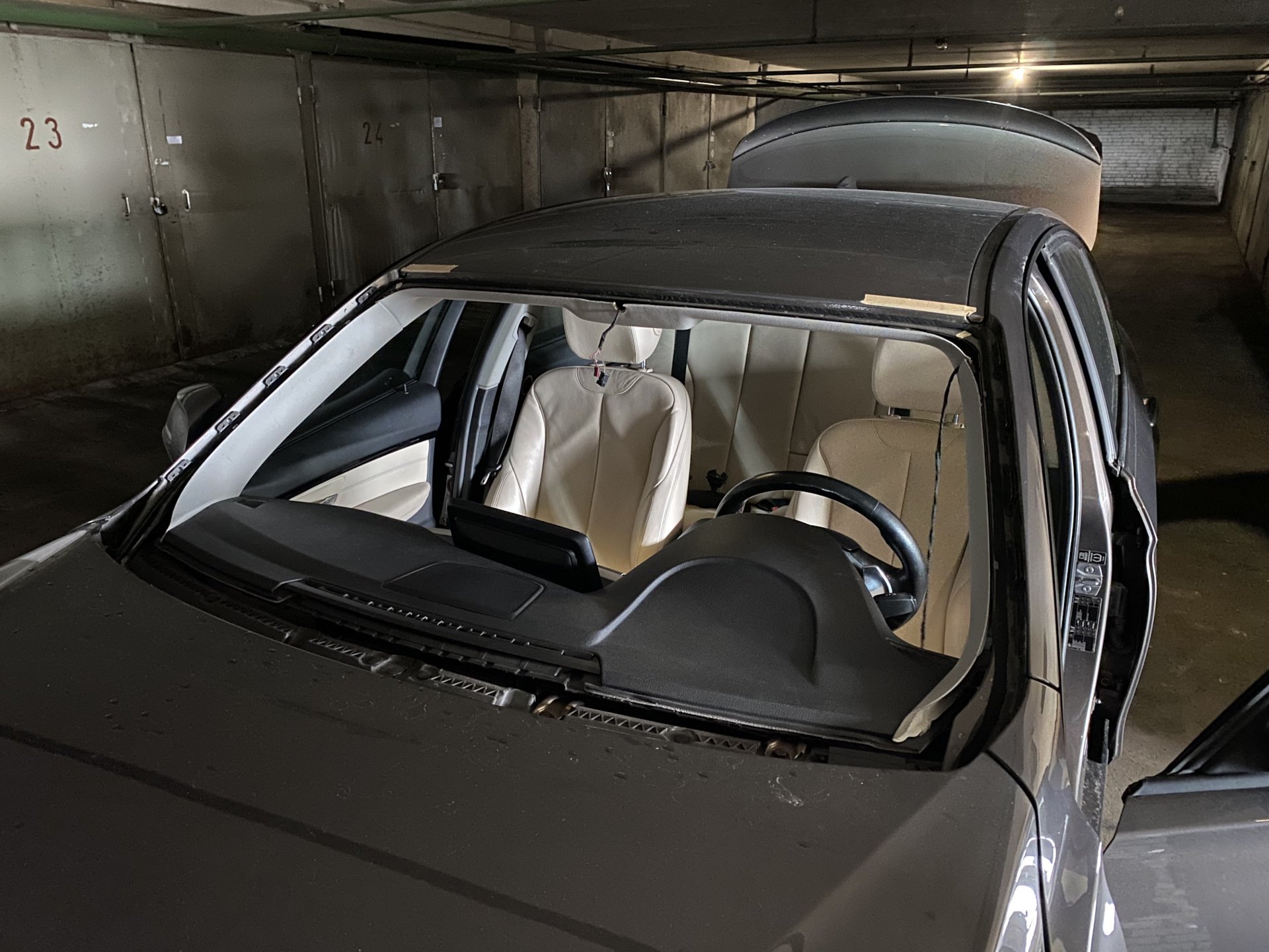 Замена лобового стекла — BMW 3 series (F30), 3 л, 2014 года ...