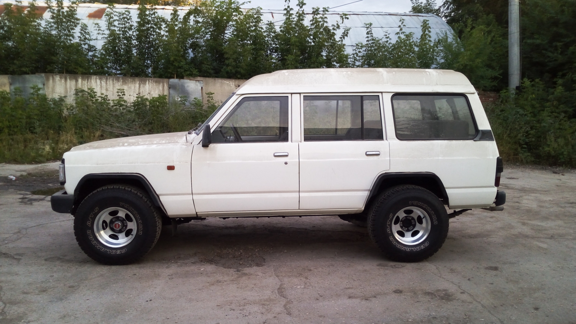Открытие сезона на новых КОЛЕСАХ — Nissan Patrol (W260), 2,8 л, 1996 ...