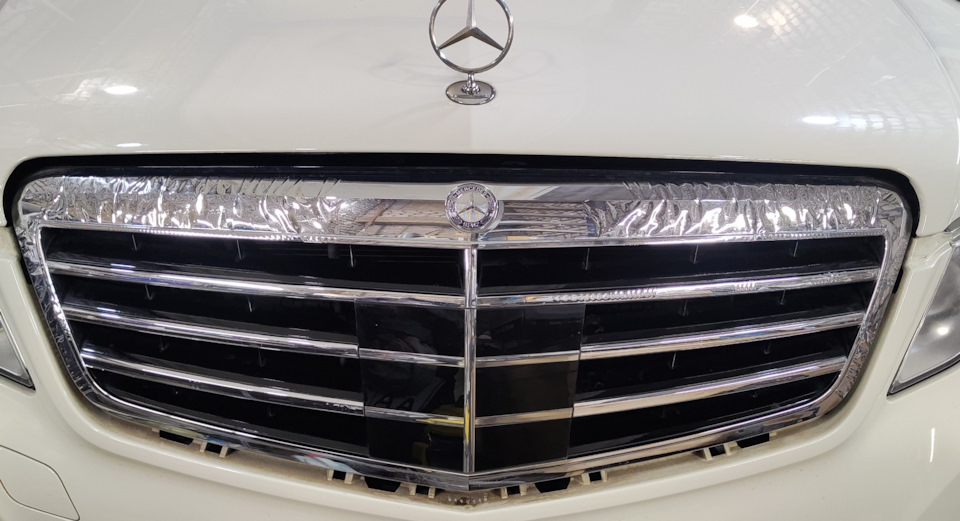 Продажа решетки — Mercedes-Benz E-Class (W212), 1,8 л, 2012 года ...