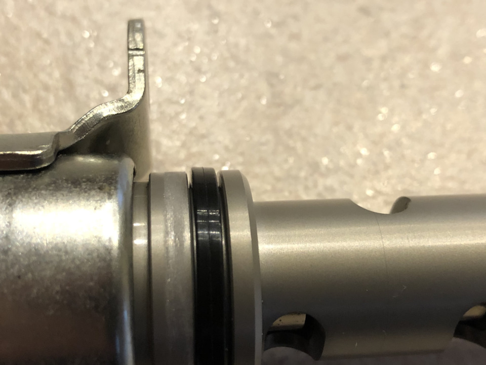 Устранение течи масла из клапана фазорегулятора. — Volkswagen Jetta VI ...