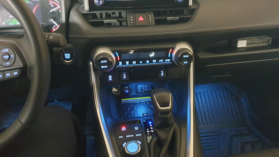 TPMS и другое: — Toyota RAV4 (5G), 2 л, 2020 года | аксессуары | DRIVE2