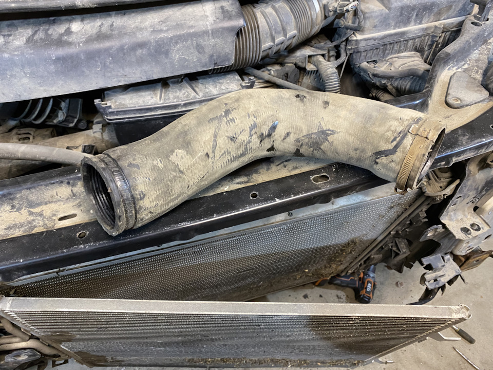 Нашлись лошадки или замена патрубка кулька — Volvo XC60 (1G), 2,4 л ...