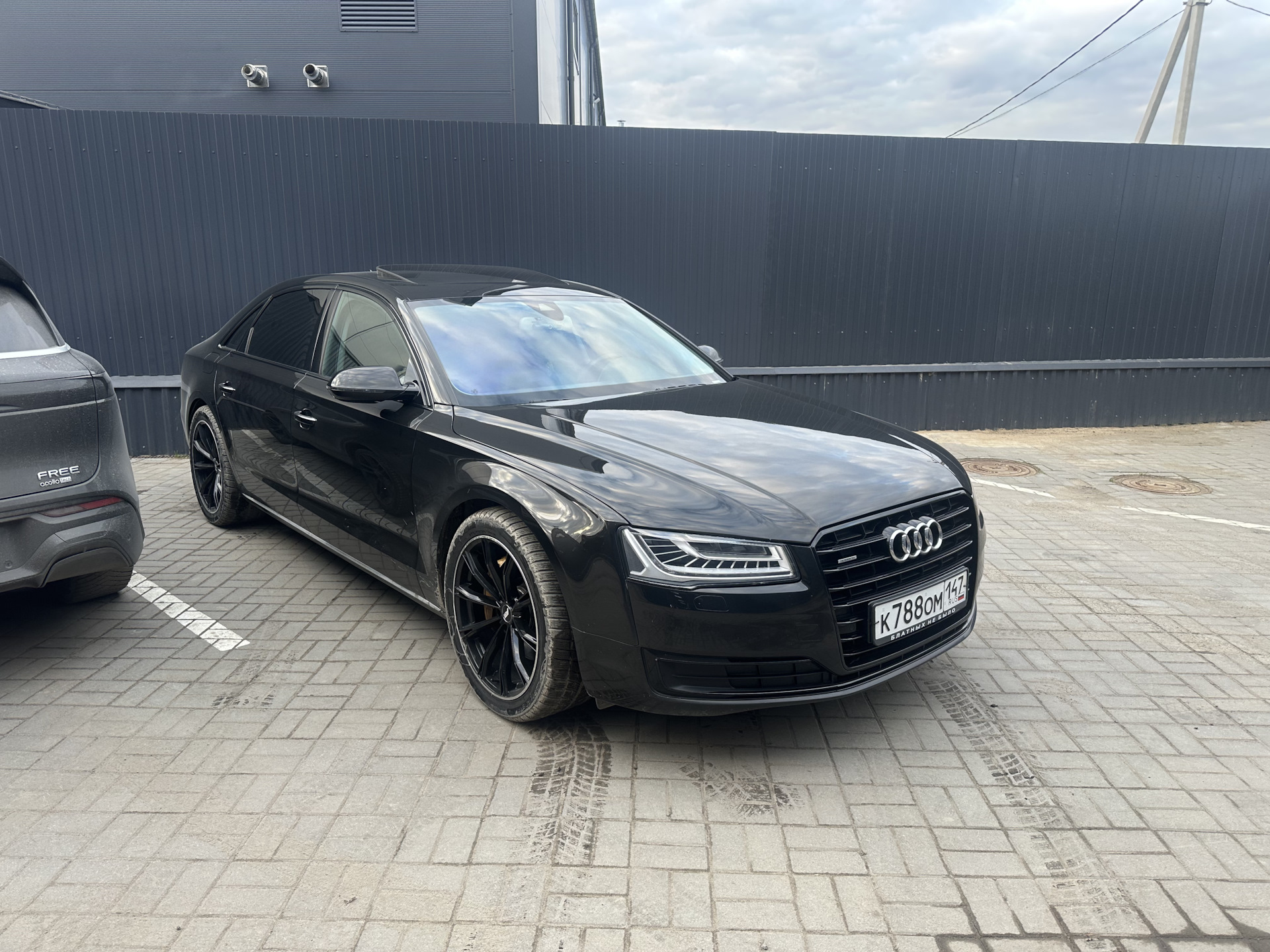 Тотал BLACK — Audi A8 (D4), 3 л, 2014 года | тюнинг | DRIVE2
