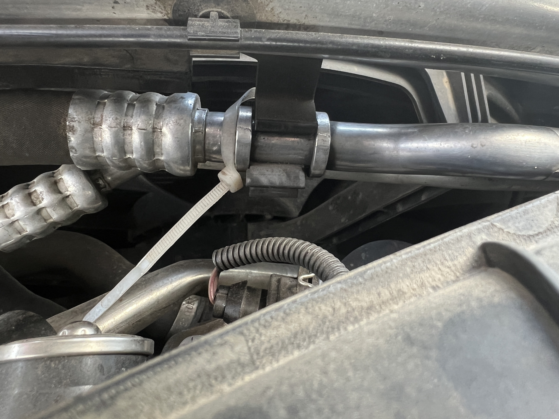 Бесячие дребезжание при включении кондиционера Ч.3 Решено! — BMW X5 ...