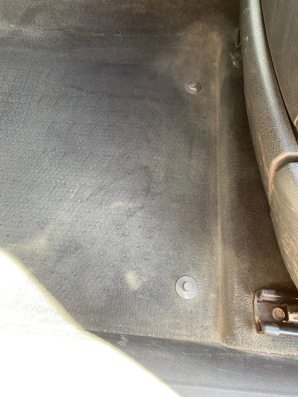 Химчистка салона после зимы + пластик днища — Audi Q5 (1G), 2 л, 2014 ...