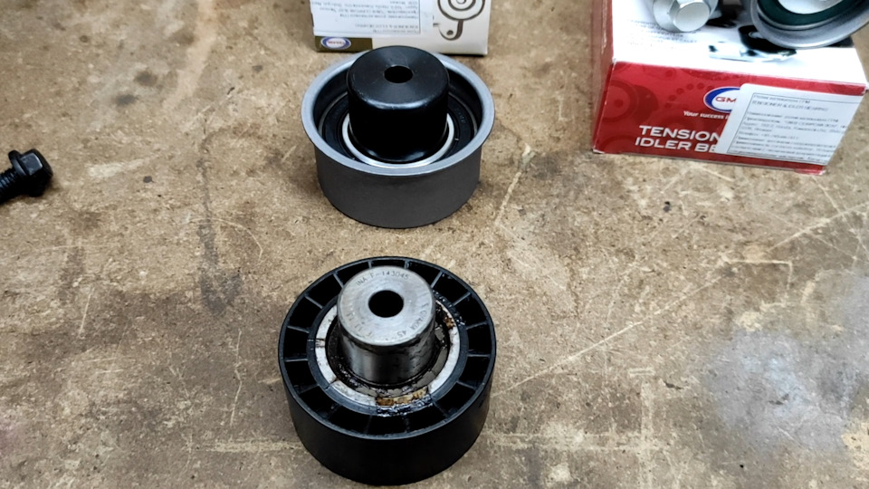 3️⃣1️⃣5️⃣ Сравнение роликов ГРМ и натяжителя — Rover 75, 2,5 л, 2000 ...