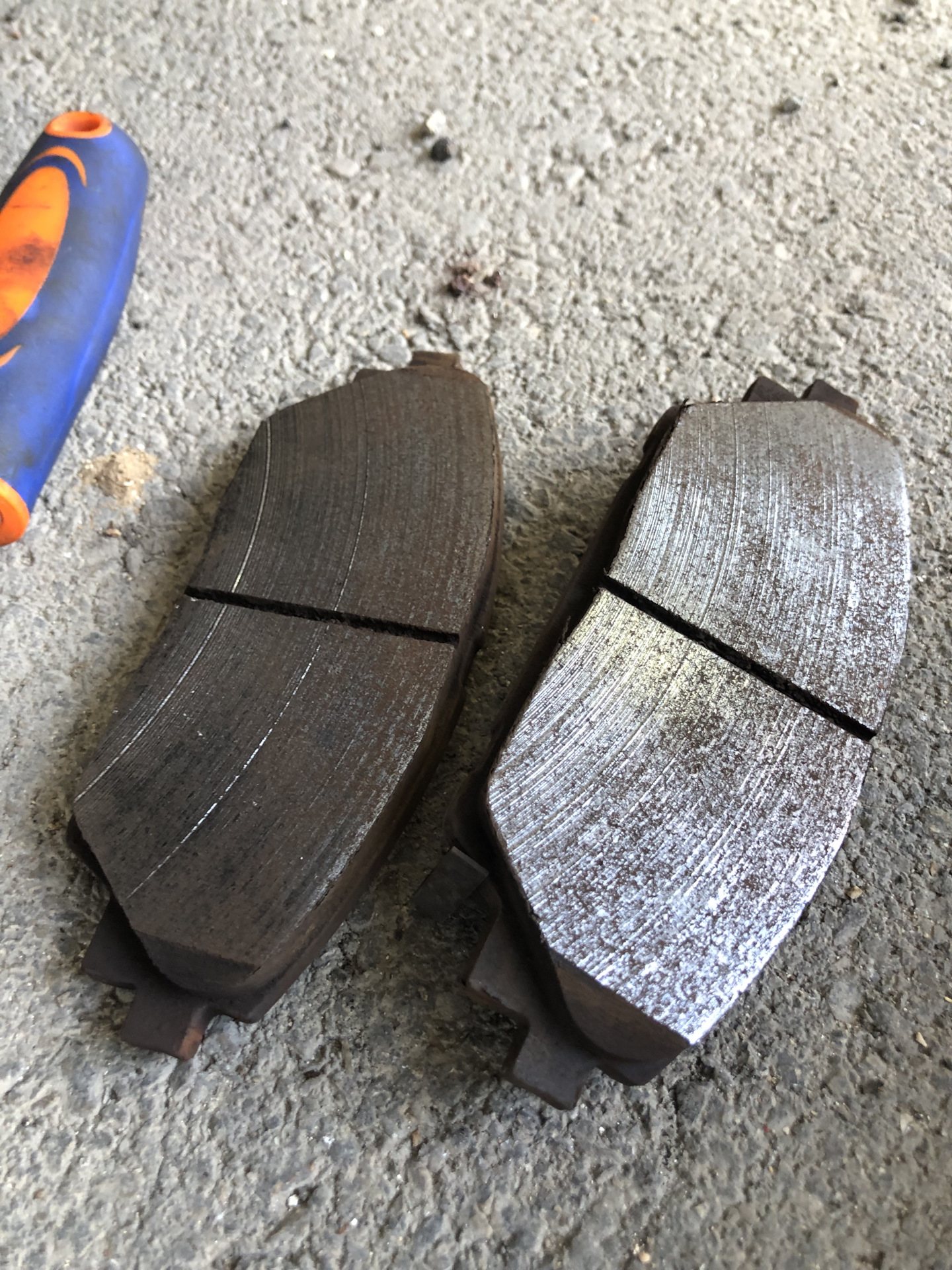 11. Замена передних колодок SP1729 — Mazda 3 (3G) BM, 1,5 л, 2017 года ...