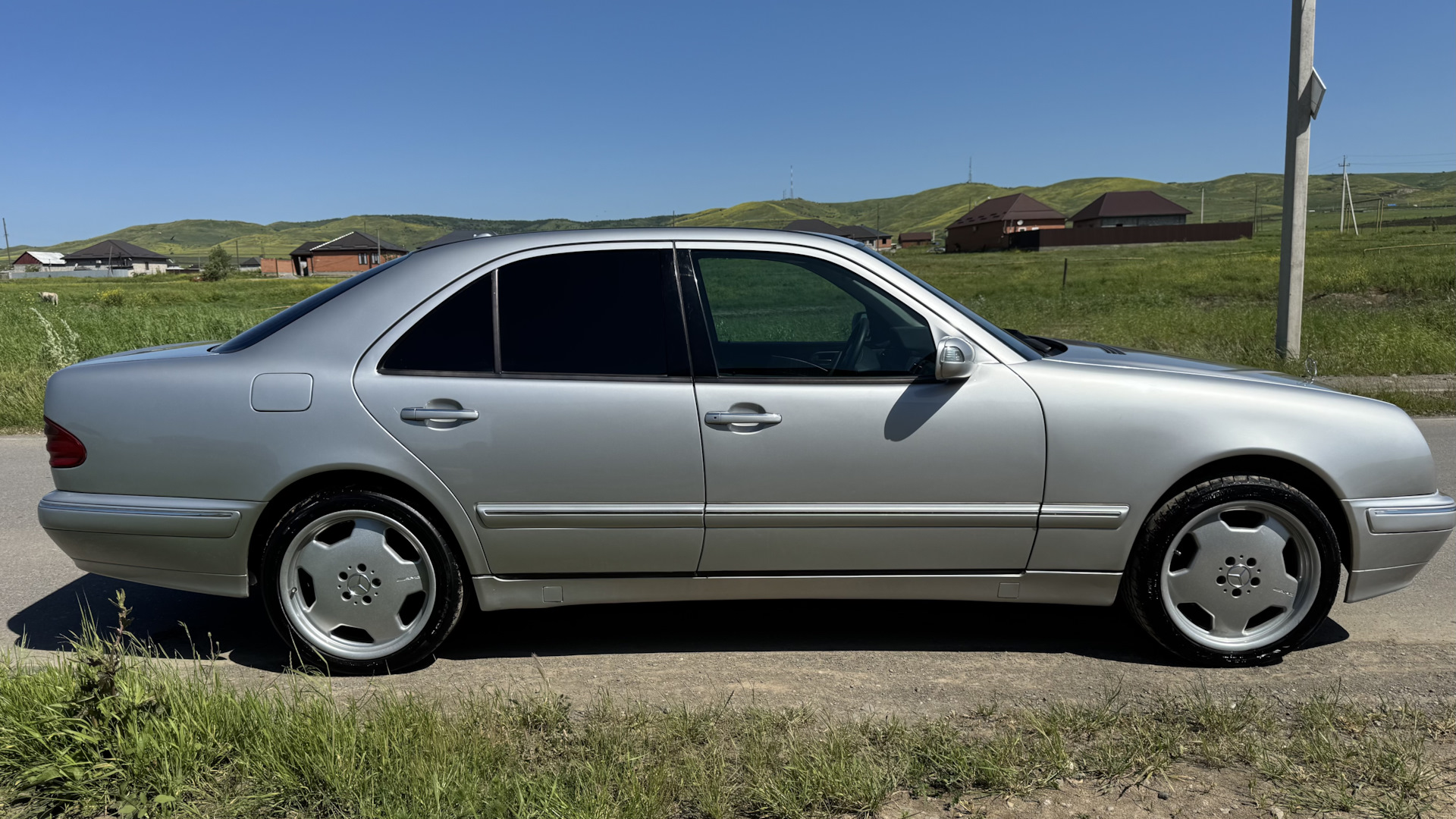 Mercedes-Benz E-Class (W210) 4.3 бензиновый 1999 | E430 4MATIC AT ...
