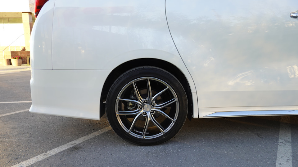 RAYS Homura 2x5 TW R20 на Toyota Alphard — Toyota Alphard (3G), 2,5 л ...