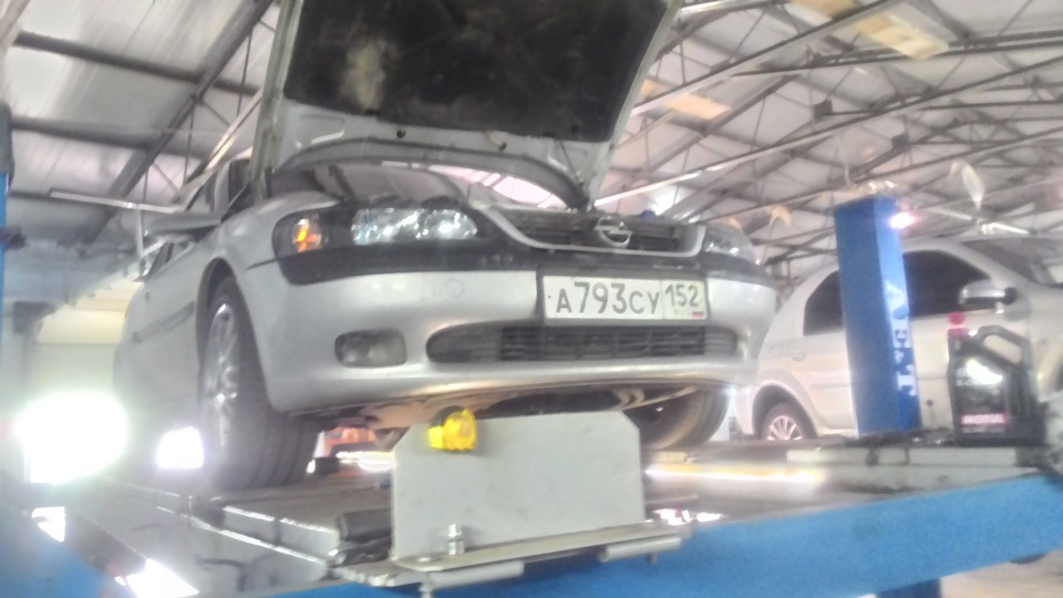 фары/замена масла пришла не заметно — Opel Vectra B, 2,5 л, 1998 года ...