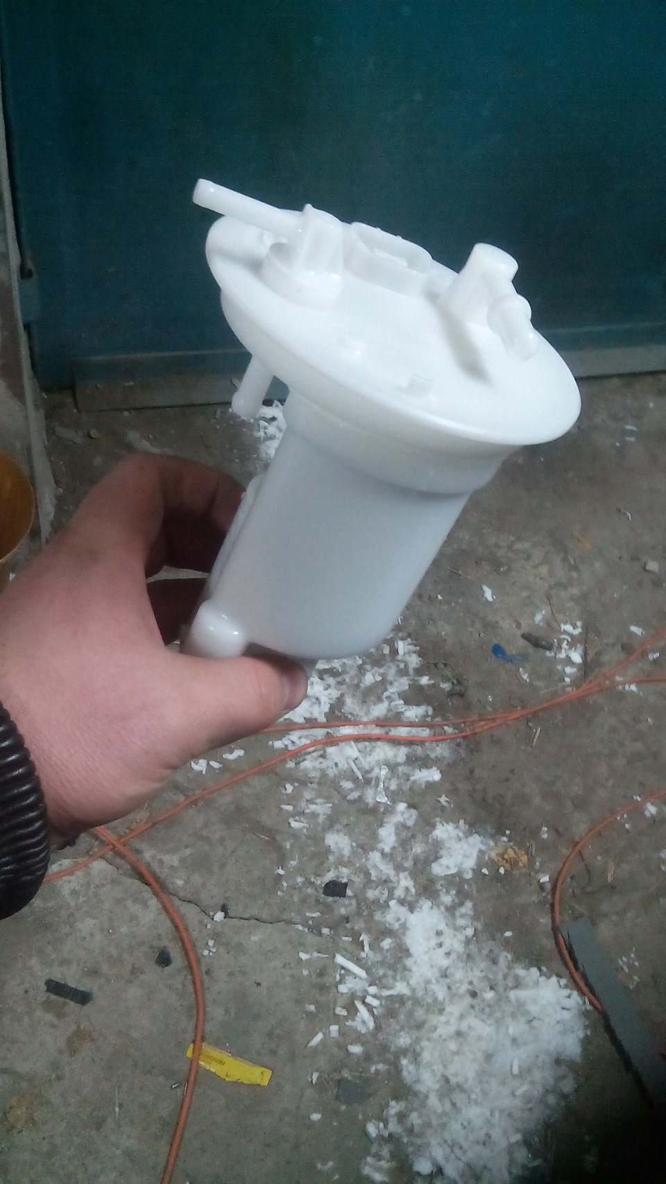 Замена свечей, стартера, и топливного фильтра — Mitsubishi Grandis, 2,4 ...