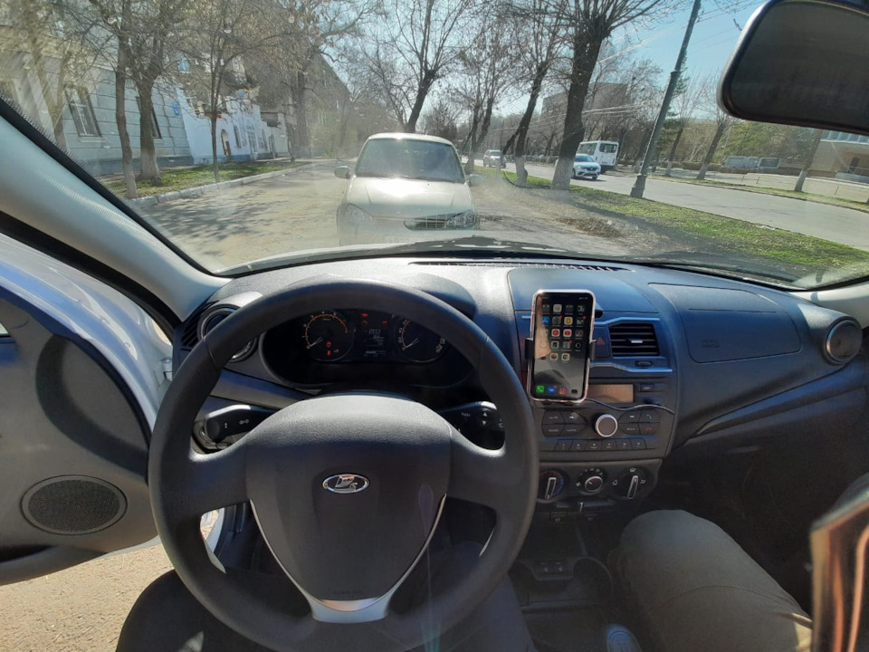 Держатель смартфона в Гранту FL — Lada Гранта (2G) FL, 1,6 л, 2021 года ...