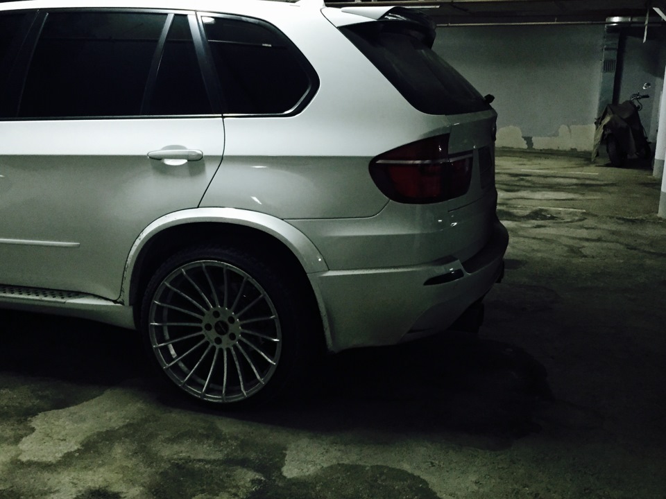 Тизер — зима stage 2 : Hamann Anniversary Evo r22 — BMW X5 (E70), 3 л, 2008 года | колёсные ...