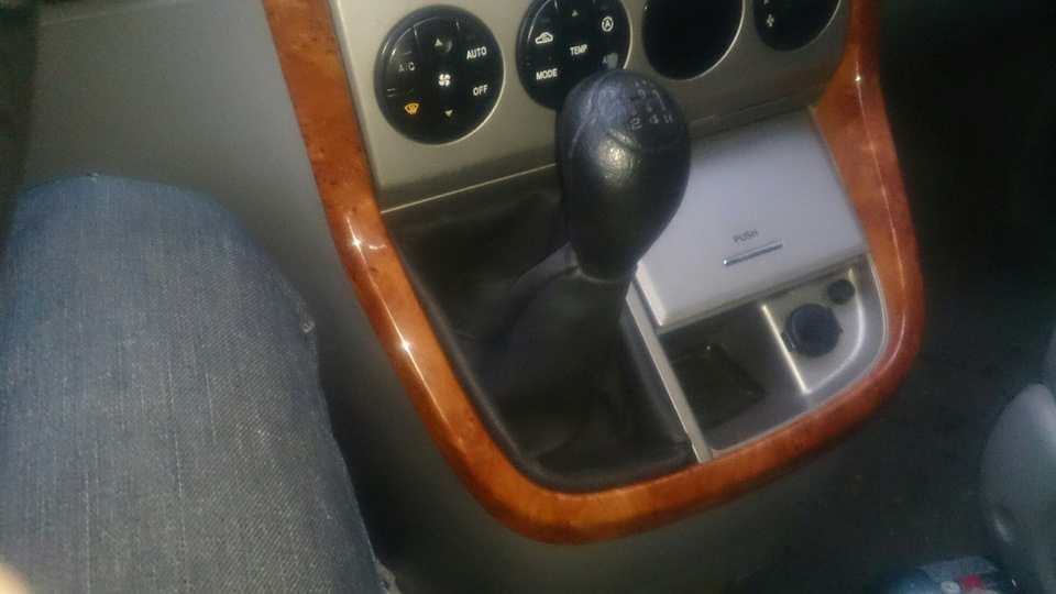кожух рычага кпп — KIA Carnival (1G), 2,9 л, 2004 года | стайлинг | DRIVE2