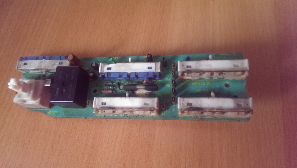 Снова ищу запчасть:) Блок управления стеклоподъёмниками. — Toyota ...