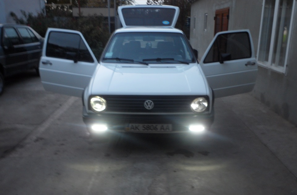 Дневные ходовые огни DRL — Volkswagen Golf Mk2, 1,6 л, 1985 года ...