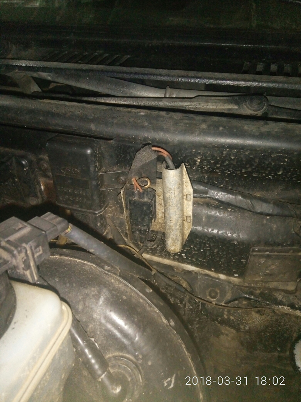 Помогите определить что за датчики! — Ford Fiesta (Mk III), 1,1 л, 1990 ...