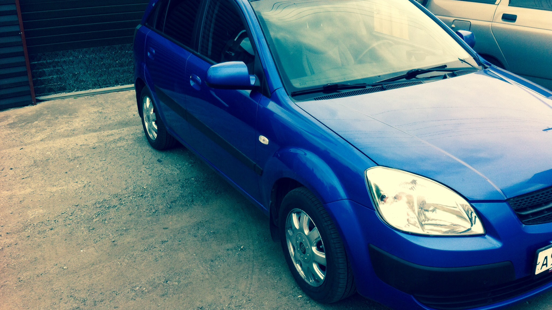 KIA Rio 5-door (2G) 1.4 бензиновый 2009 | Dark Blue на DRIVE2