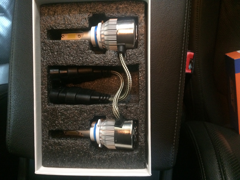 Установка LED ламп в птф. — Volkswagen Touareg (2G), 3,6 л, 2012 года ...