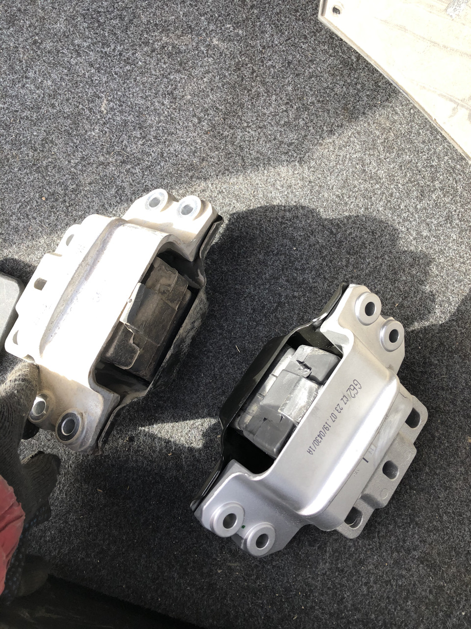 3C0199555Q Опора редуктора VAG | Запчасти на DRIVE2