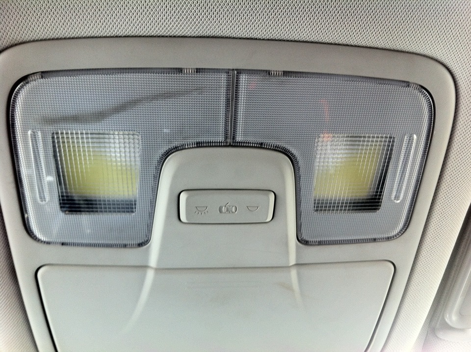 Подсветка салона + рамки номерные — Hyundai ix35, 2 л, 2010 года ...