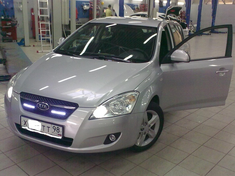 Ходовые огни — KIA Ceed (1G), 1,6 л, 2009 года | электроника | DRIVE2
