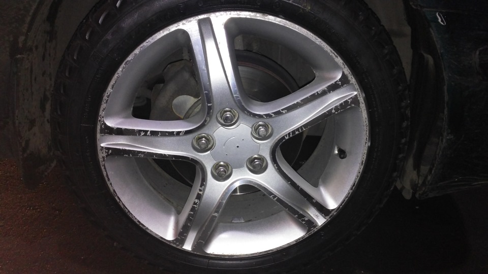 зима-холода — Toyota Progres, 2,5 л, 1998 года | колёсные диски | DRIVE2